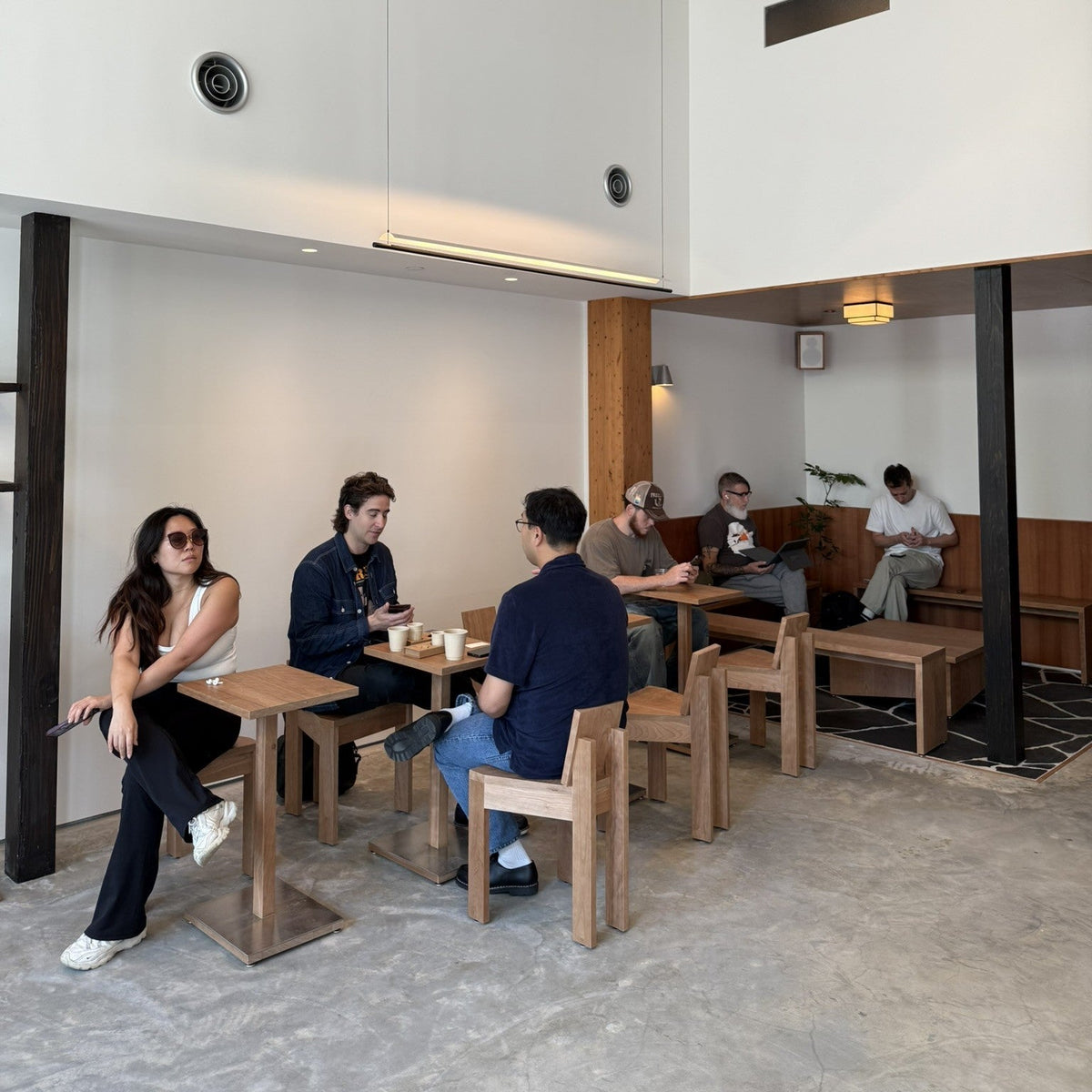 #12 Maru Coffee - Williamsburg Brooklyn, New York – Signs and Mirrors