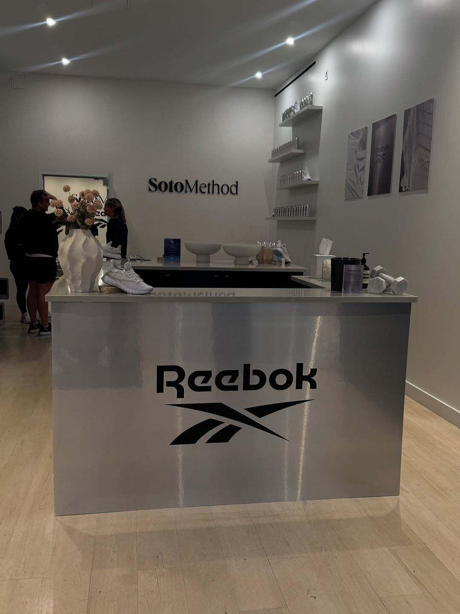 Creative Store Advertising Ideas That Work – Signs and Mirrors