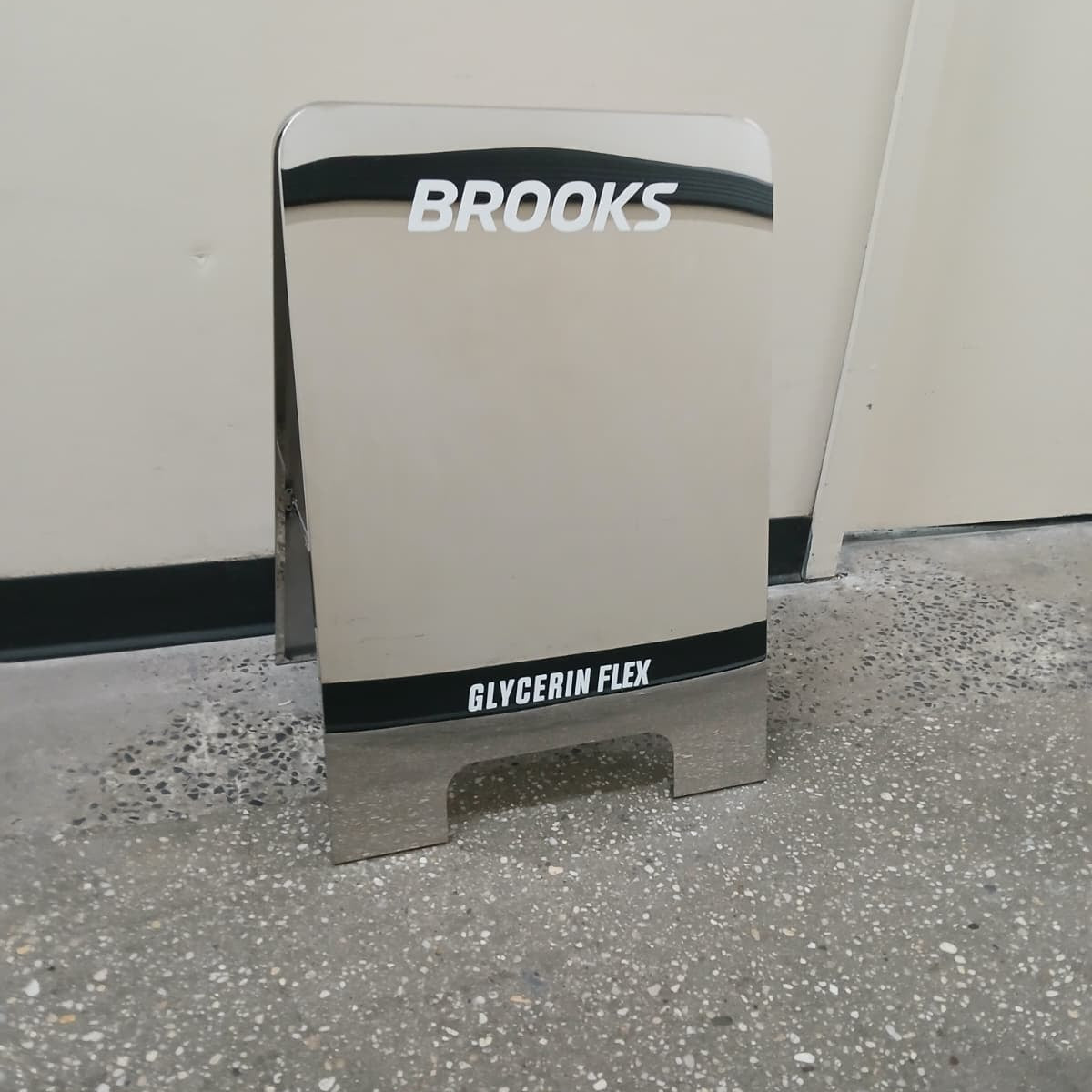 Brooks Running - New York, Sidewalk Sign – Signs and Mirrors